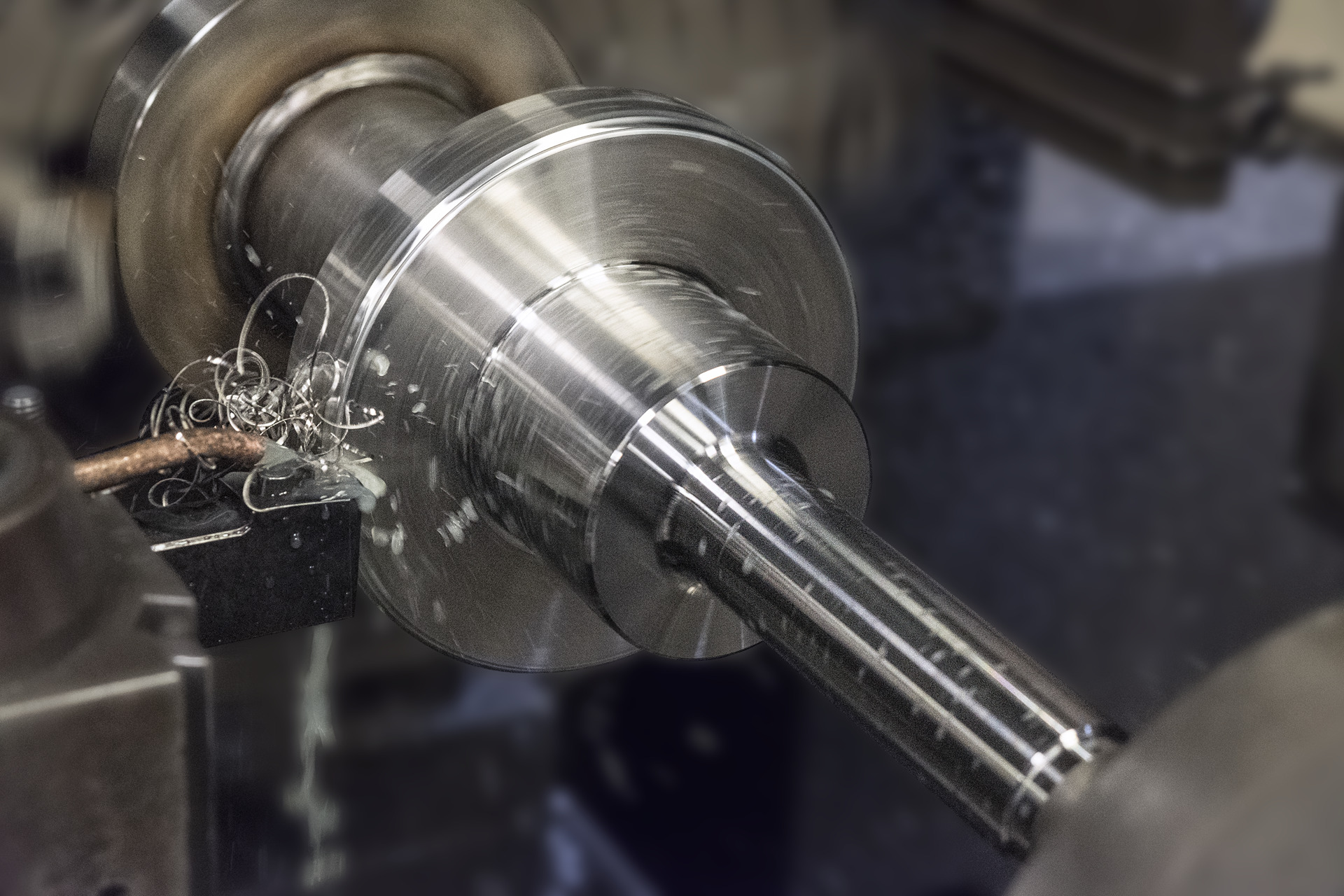 Vail Rubber Works | Custom Roll Covers & Services